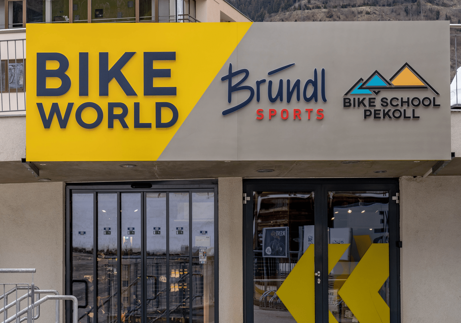Bründl Sports Bikeworld - Bikeverleih & Fahrradgeschäft in Schladming